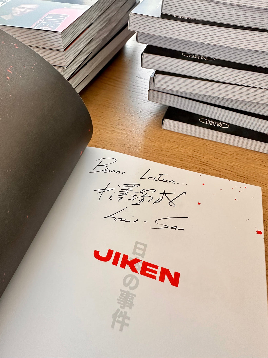 Livre Jiken Dédicacé – ONI